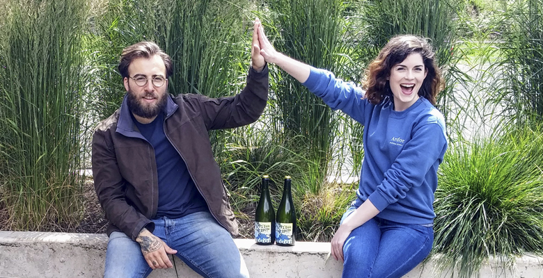 Maloof Sparkles in the Shadows